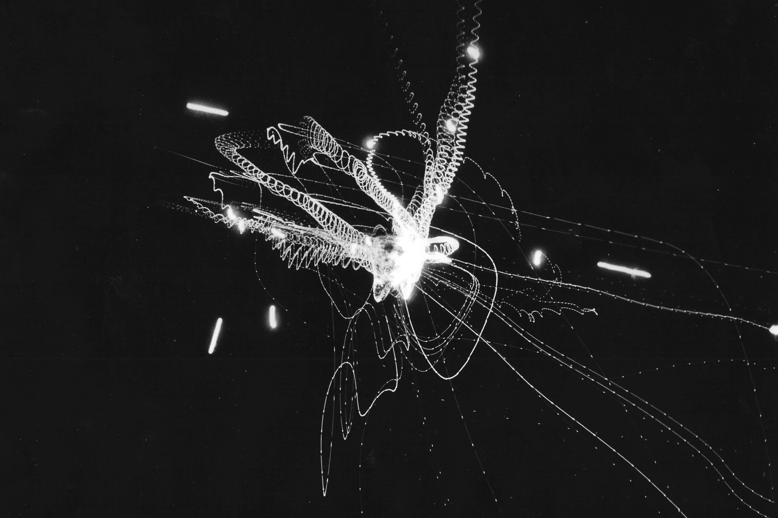 Suivre les ondes: Lars Fredrikson in resonance with Anastasia Ax and ...